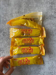 Trader Joe’s Joe’s O’s Cereal Bars Review - Trader Eats